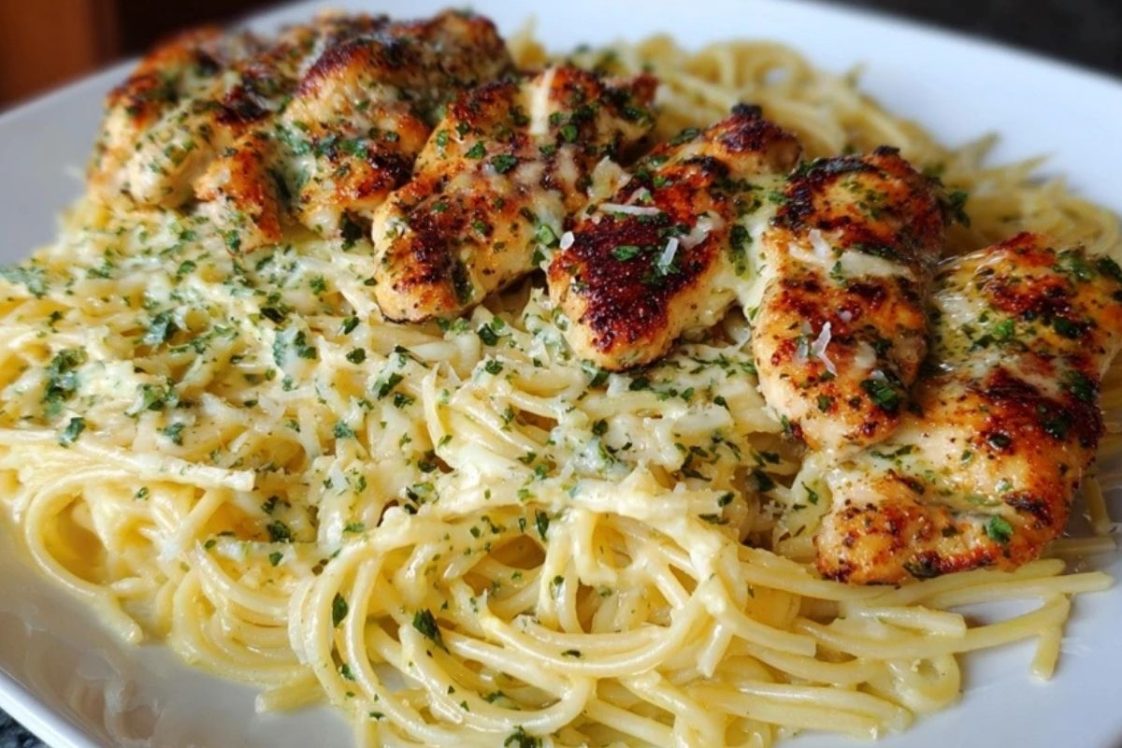 Creamy Garlic Parmesan Chicken with Cheesy Spaghetti